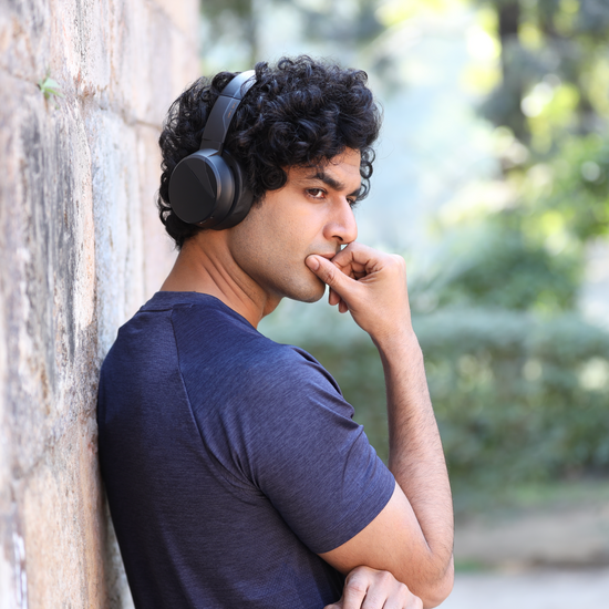 Sonic Lamb – World’s First Subwoofer Headphones | Shark Tank India ...